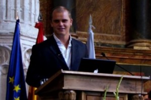 Zaryn Dentzel, fundador de Tuenti, en la Apertura del Curso de IE ...